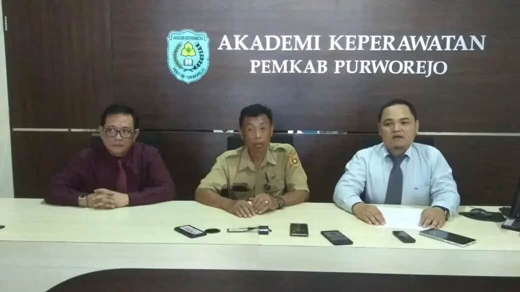 Kuliah Umum Puncak Acara Dies Natalis Ke 17, Akper Pemkab Purworejo ...