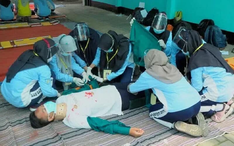Mahasiswa Akper Pemkab Purworejo Ikuti Pelatihan BTCLS Bersama tim MST ...