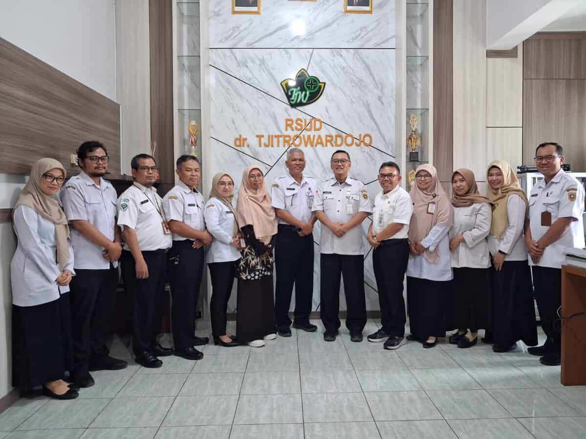 RSUD dr. Tjitrowardojo Menerima Kaji Banding SPI RSUD RAA Tjokronegoro ...